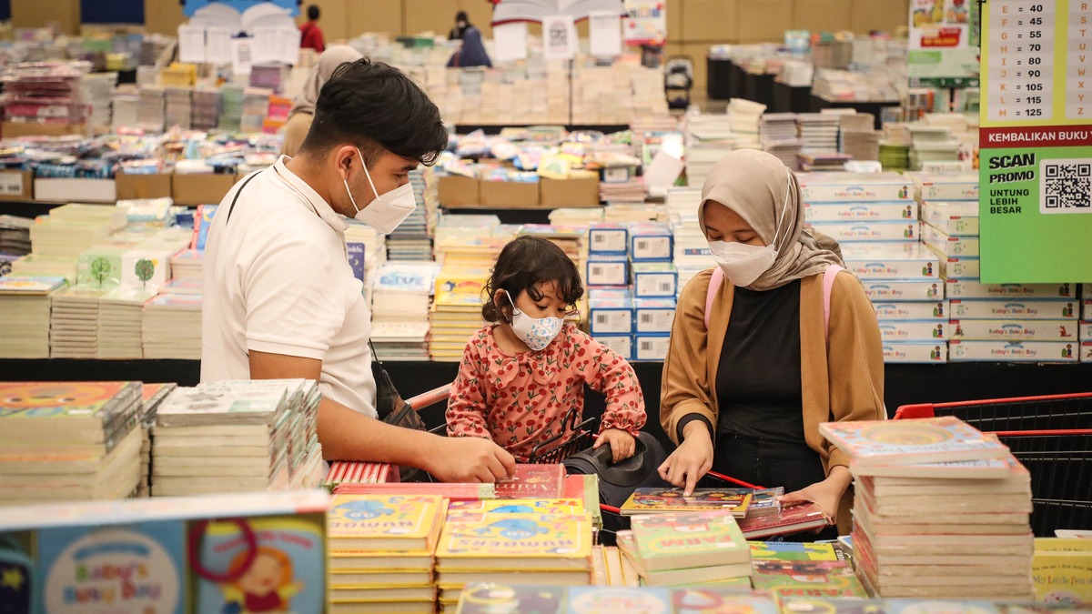 Mengoleksi Buku: Hobi yang Tak Lekang oleh Waktu - st-bellarminus